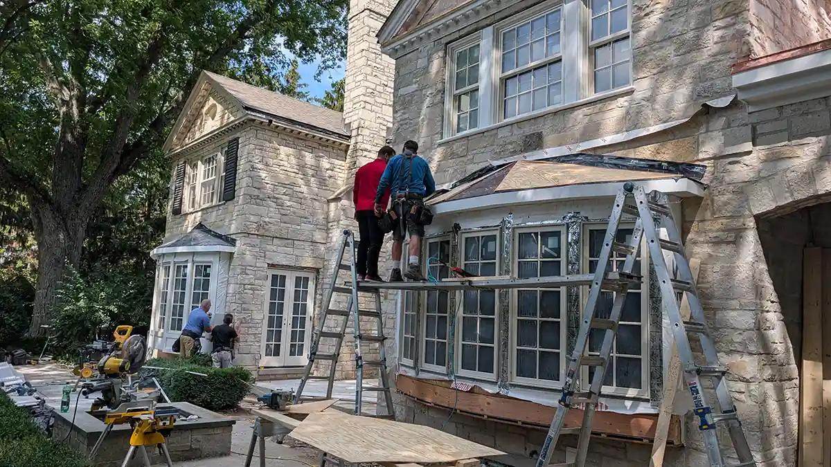 Contact Wolf Development | Chicago Roofers